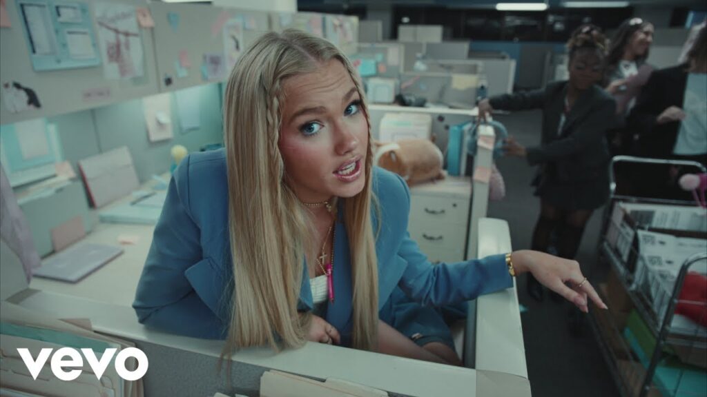 UK Singer Freya Skye – 2025 Music Review – Avonews Online